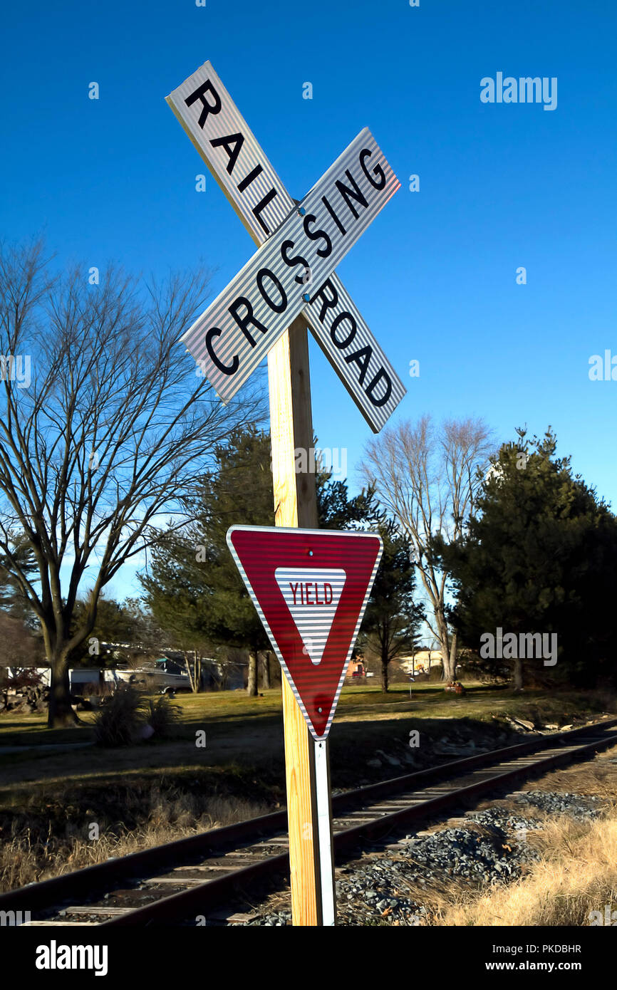 Railroad signs hi-res stock photography and images - Alamy