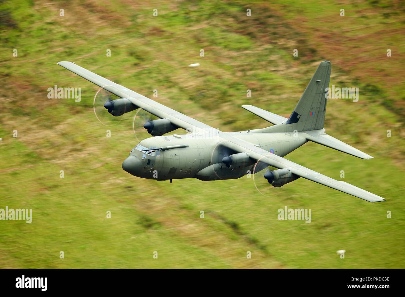 RAF Hercules C-130 in the Mach Loop, North Wales, UK Stock Photo - Alamy