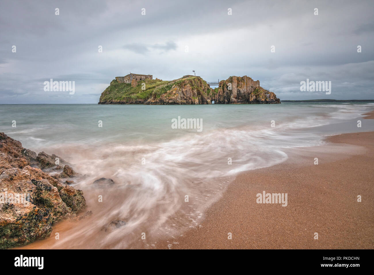 United kingdom tenby seaside town carmarthen bay hi-res stock ...