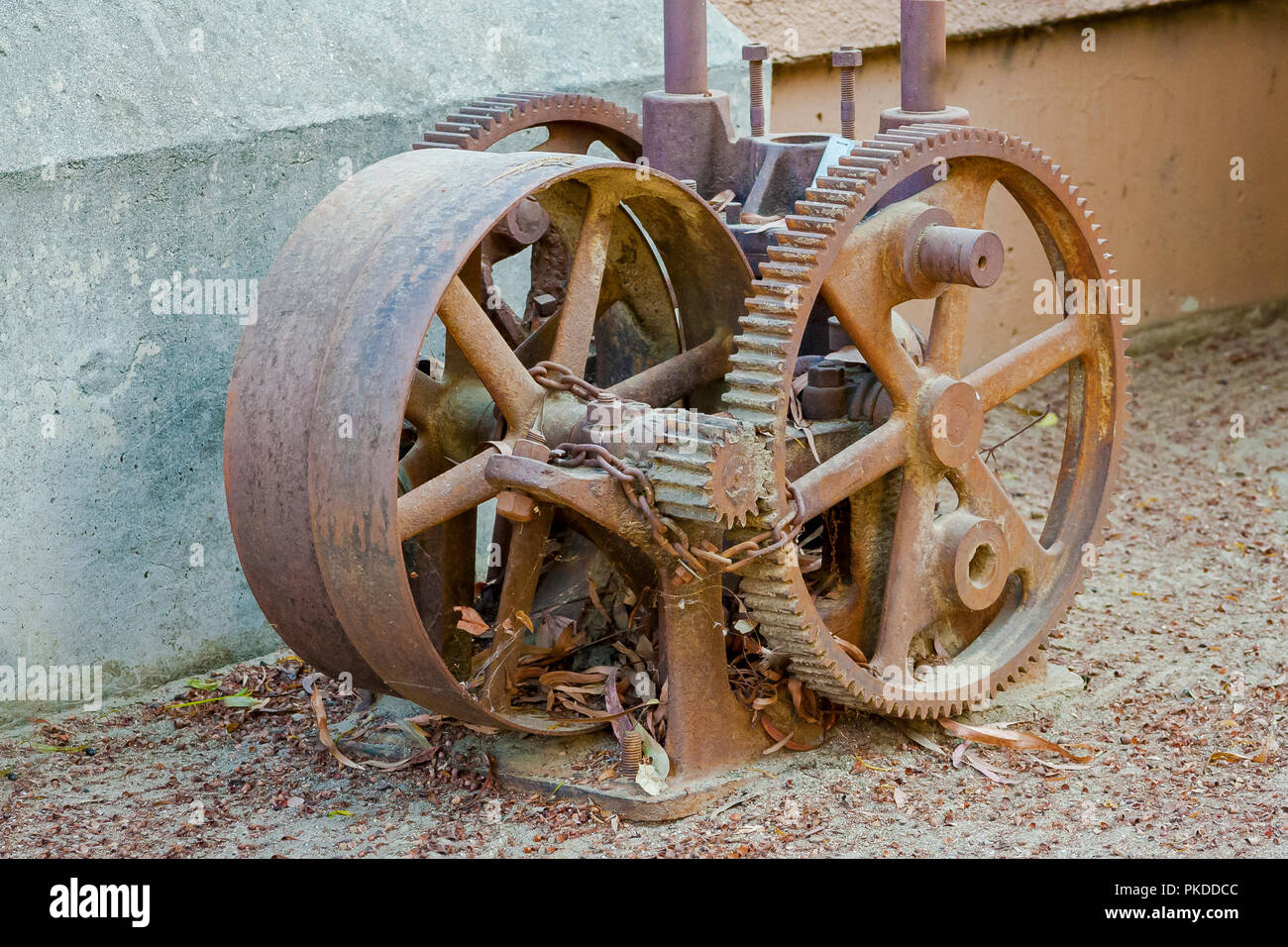 Old machine mechanism with gears Stock Photo - Alamy