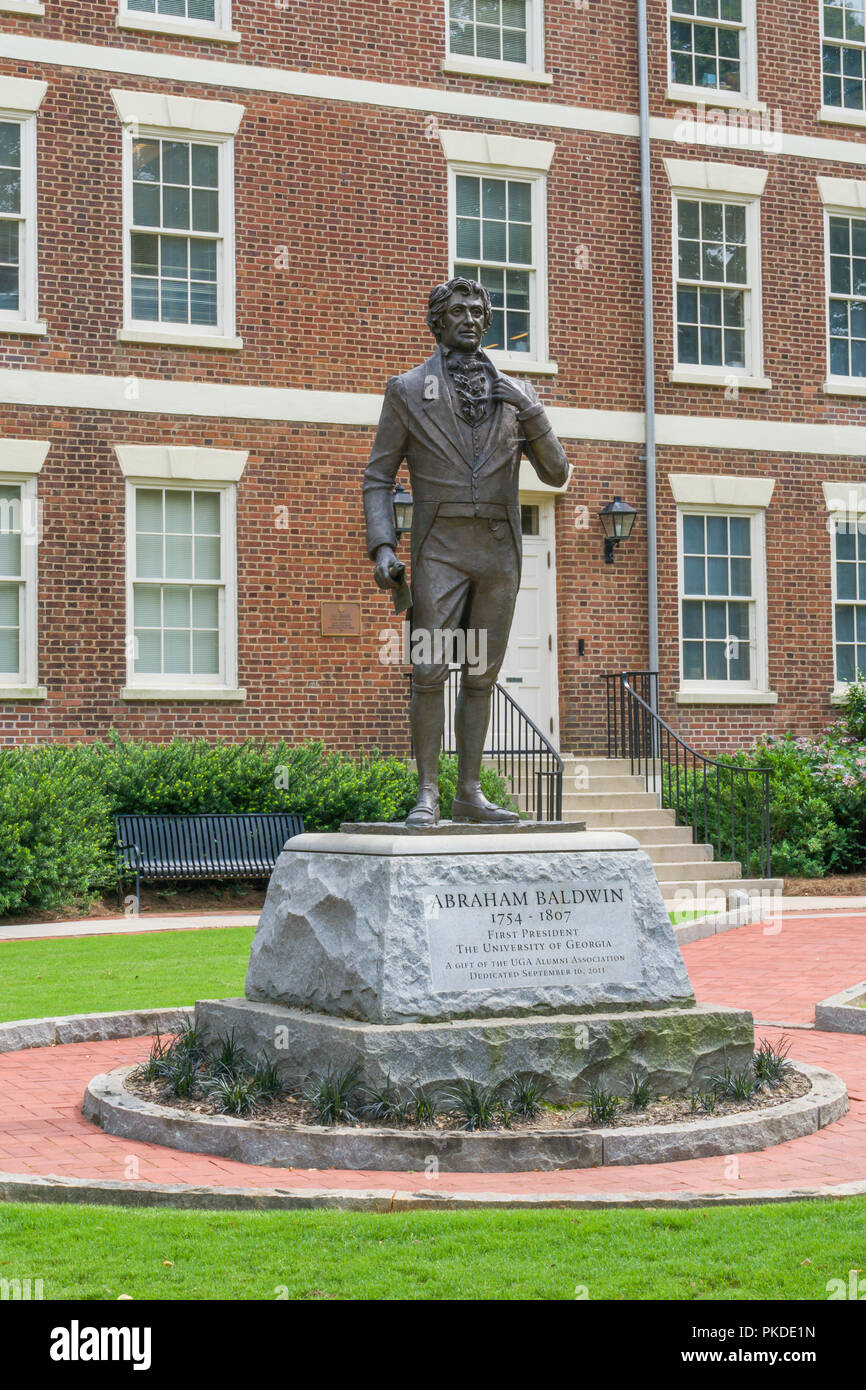 ATHENS, GA/USA JUNE 5, 2018: Abraham Baldwin Statue and Old College on ...