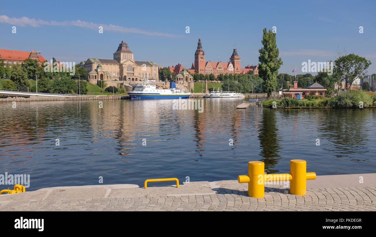 Szczecin, Port city. Waterfront view of the old city Stock Photo - Alamy