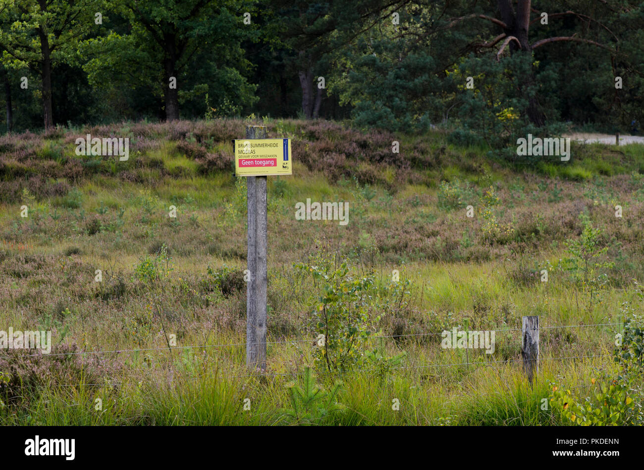 Moorland warning sign hi-res stock photography and images - Alamy