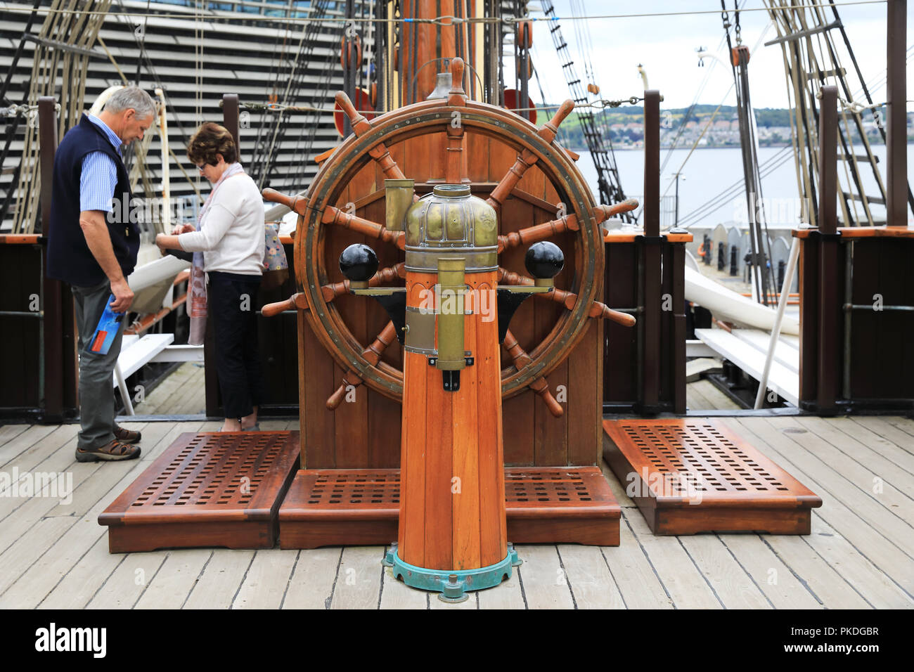 The fascinating RSS Discovery, a top attraction to see in Dundee, on ...