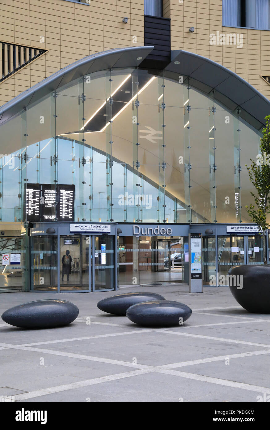 Dundee Railway station, the gateway to the city, with Sleeperz, a new ...