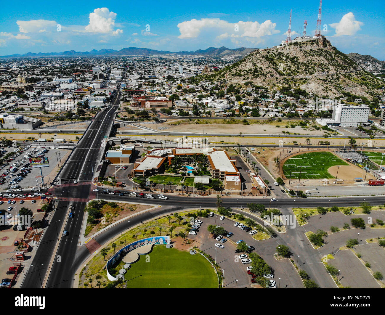 Paisaje urbano, paisaje de la ciudad de Hermosillo, Sonora, Mexico ...