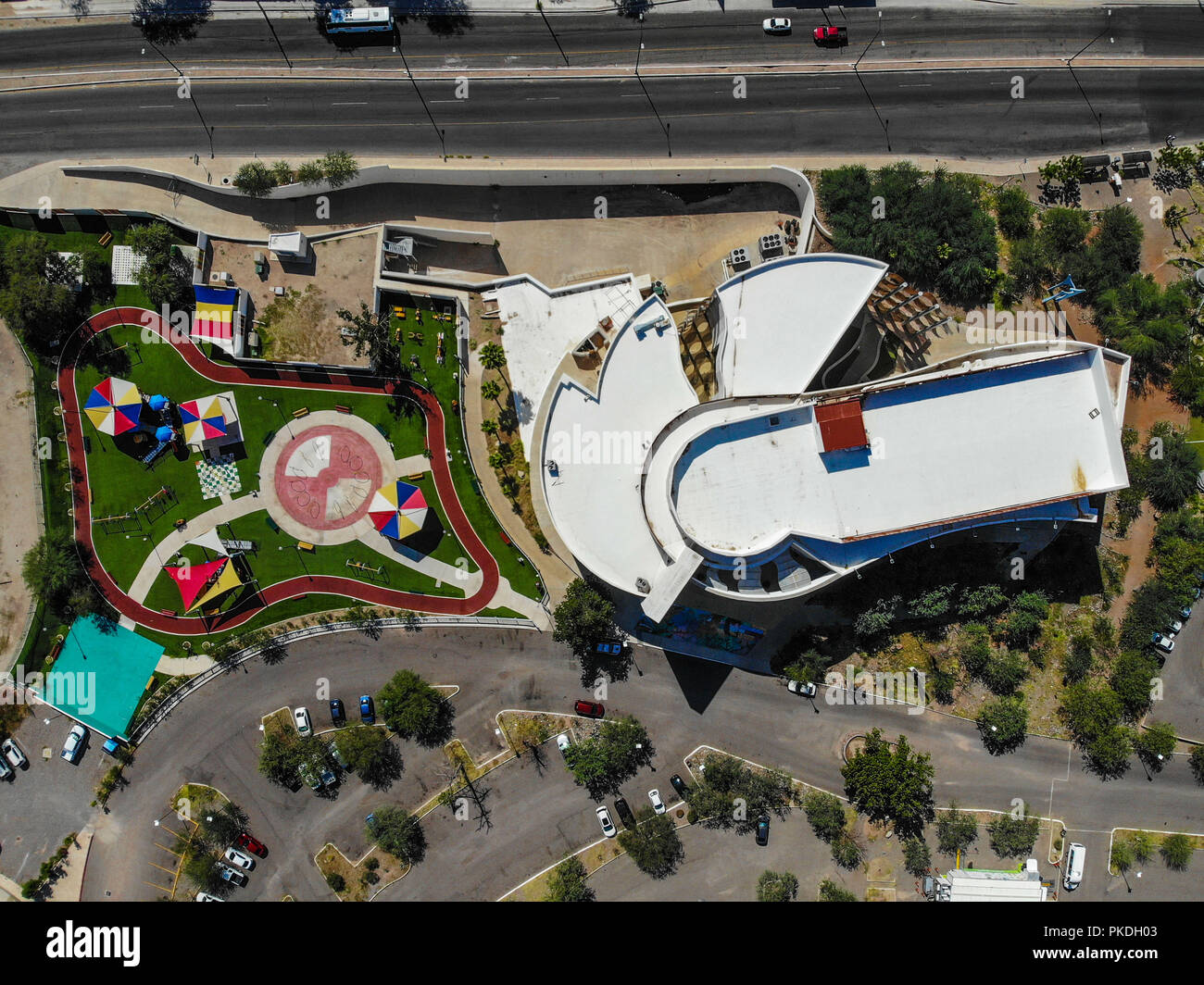 Museo de Arte de Sonora, MUSAS. Estacionamiento. Parque Paisaje urbano ...