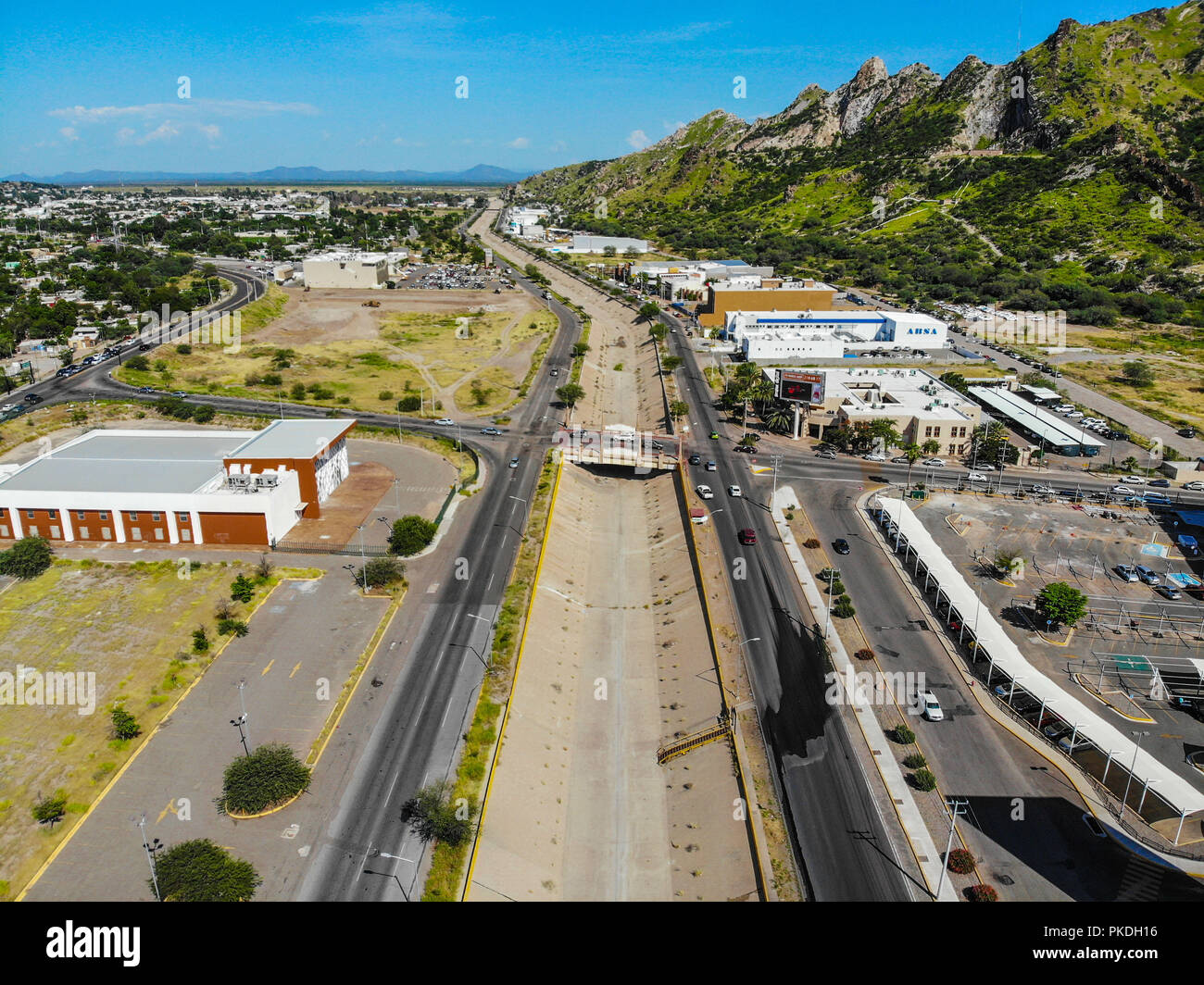 Paisaje urbano, paisaje de la ciudad de Hermosillo, Sonora, Mexico ...