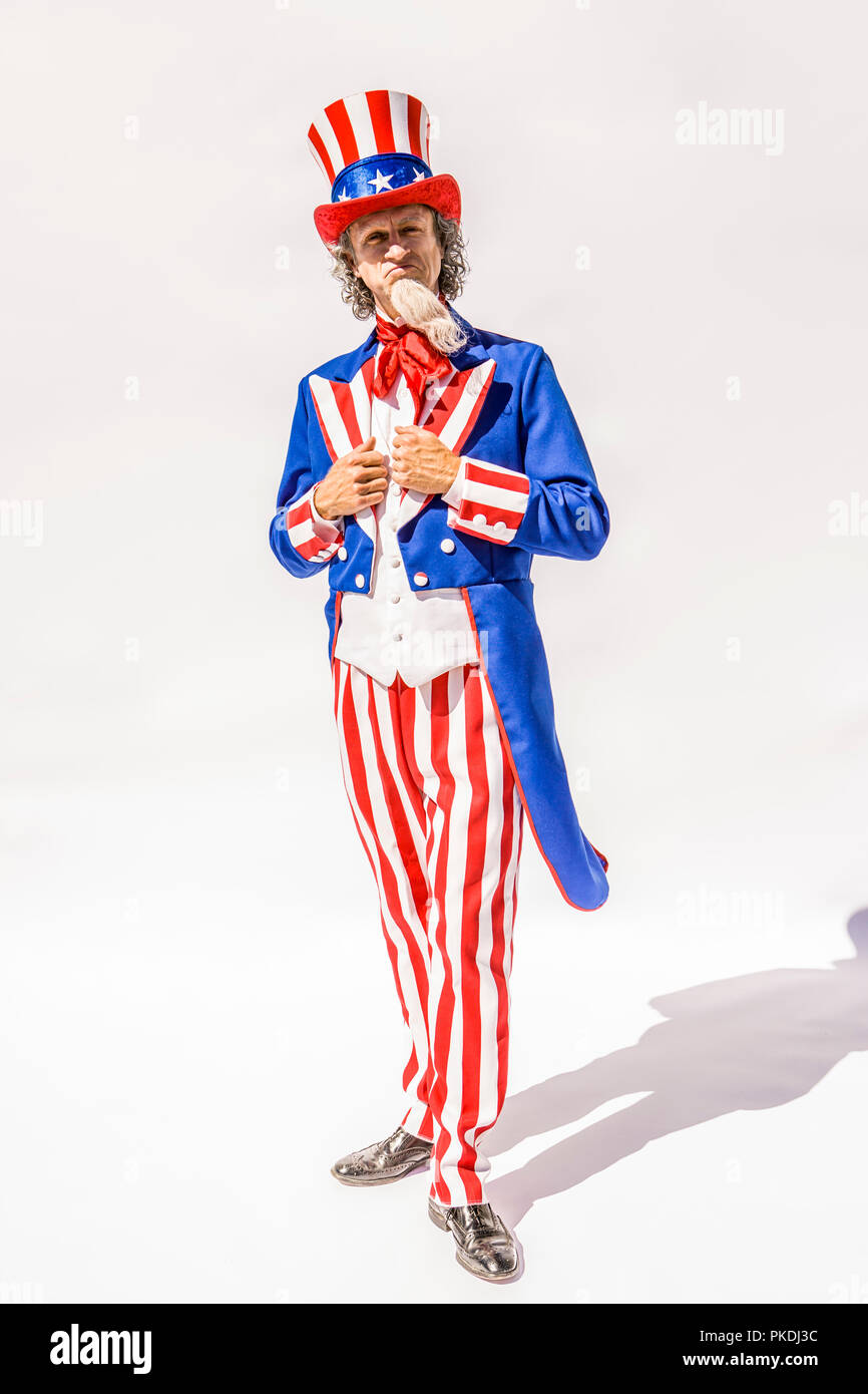 A portrait of an Uncle Sam character holding his lapels Stock Photo - Alamy