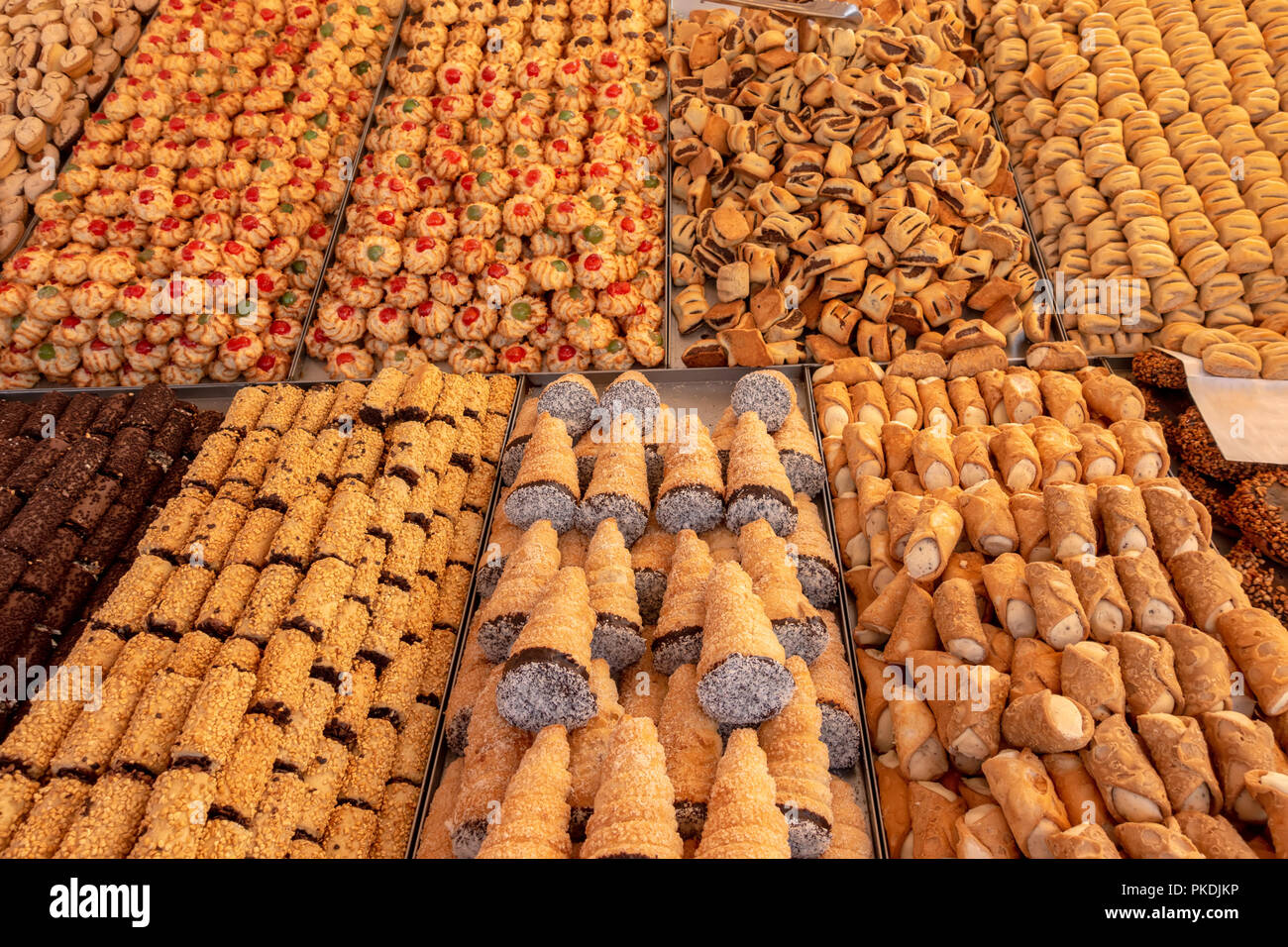 collection of maltese cookie at market, bakery storefront Stock Photo ...