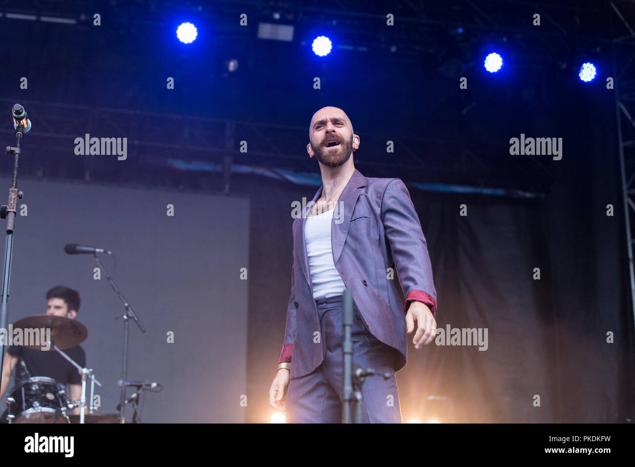 Bald singer hi-res stock photography and images - Alamy