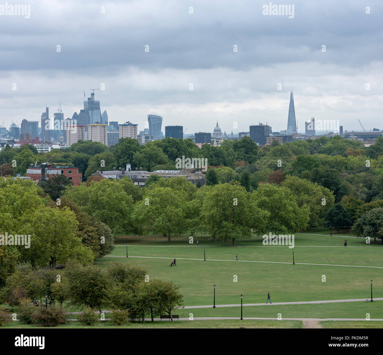 View of the city of london from primrose hill hi-res stock photography ...
