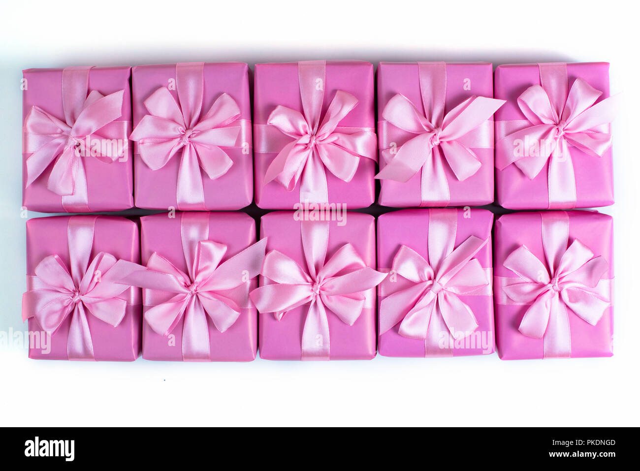 Satin pink hi-res stock photography and images - Alamy