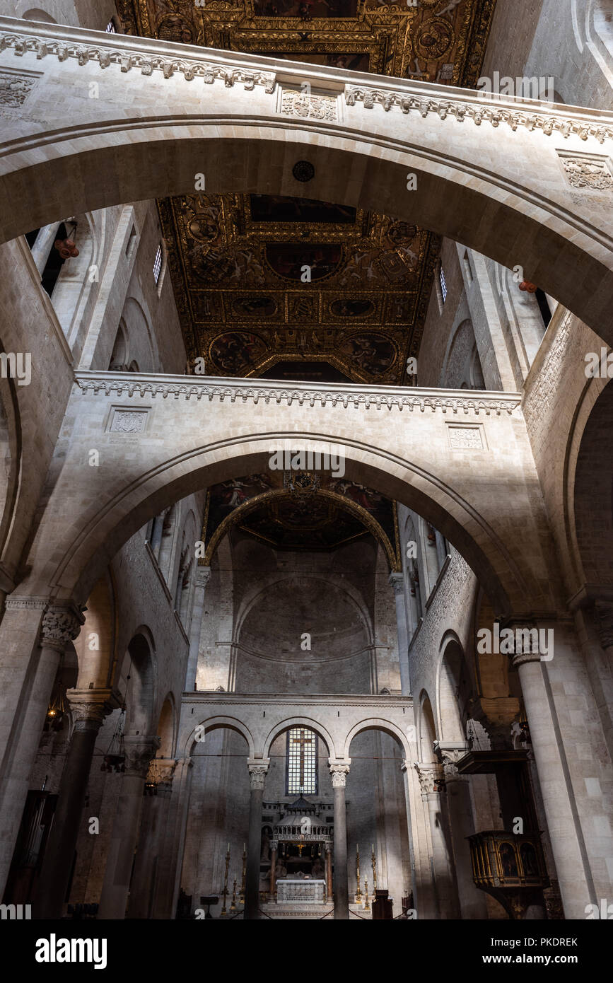 Ancient Basilica of San Nicola, Bari Stock Photo - Alamy
