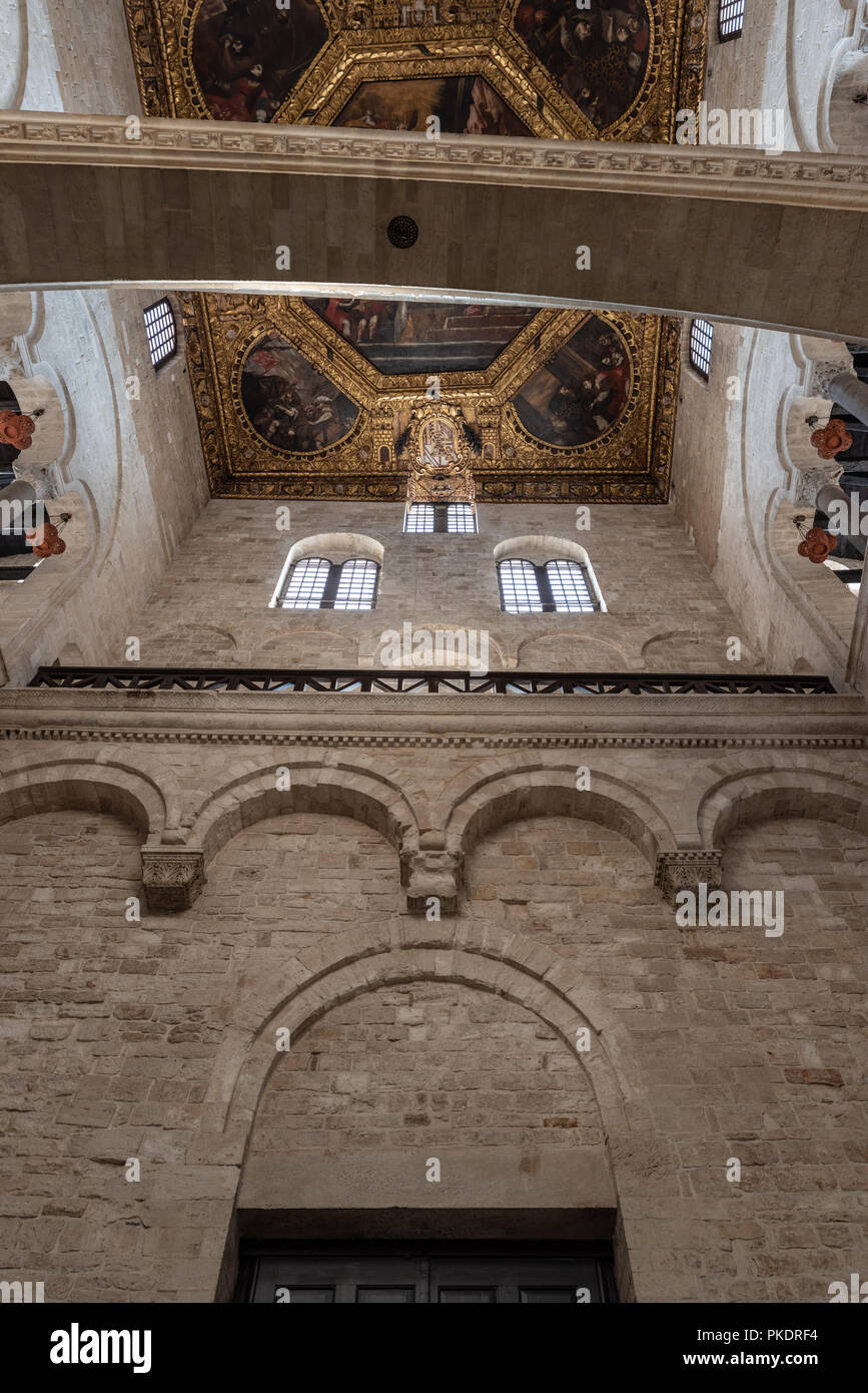 Ancient Basilica of San Nicola, Bari Stock Photo - Alamy