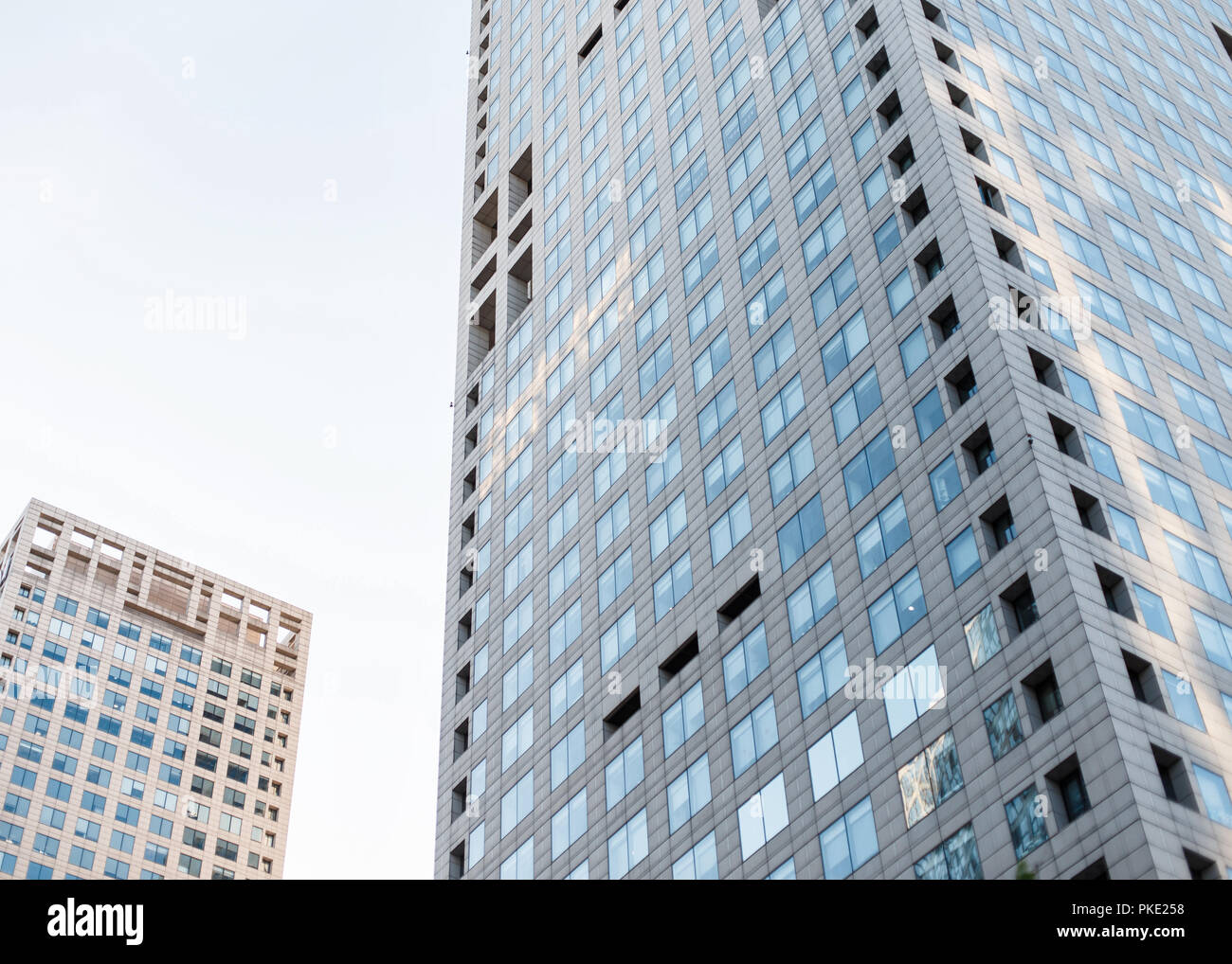 Beautiful modern glass office building Stock Photo - Alamy