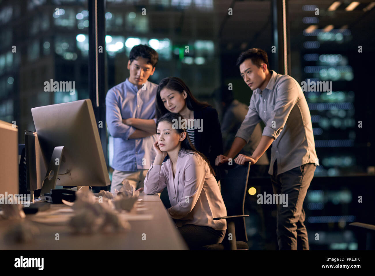 Business team to work overtime at the office Stock Photo - Alamy