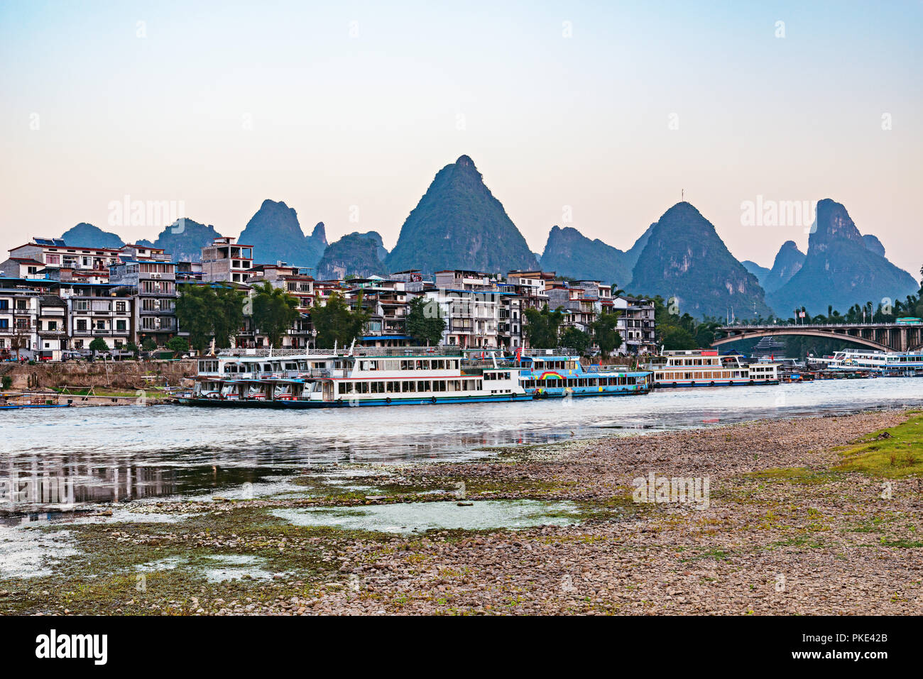 China embankment rock hi-res stock photography and images - Alamy