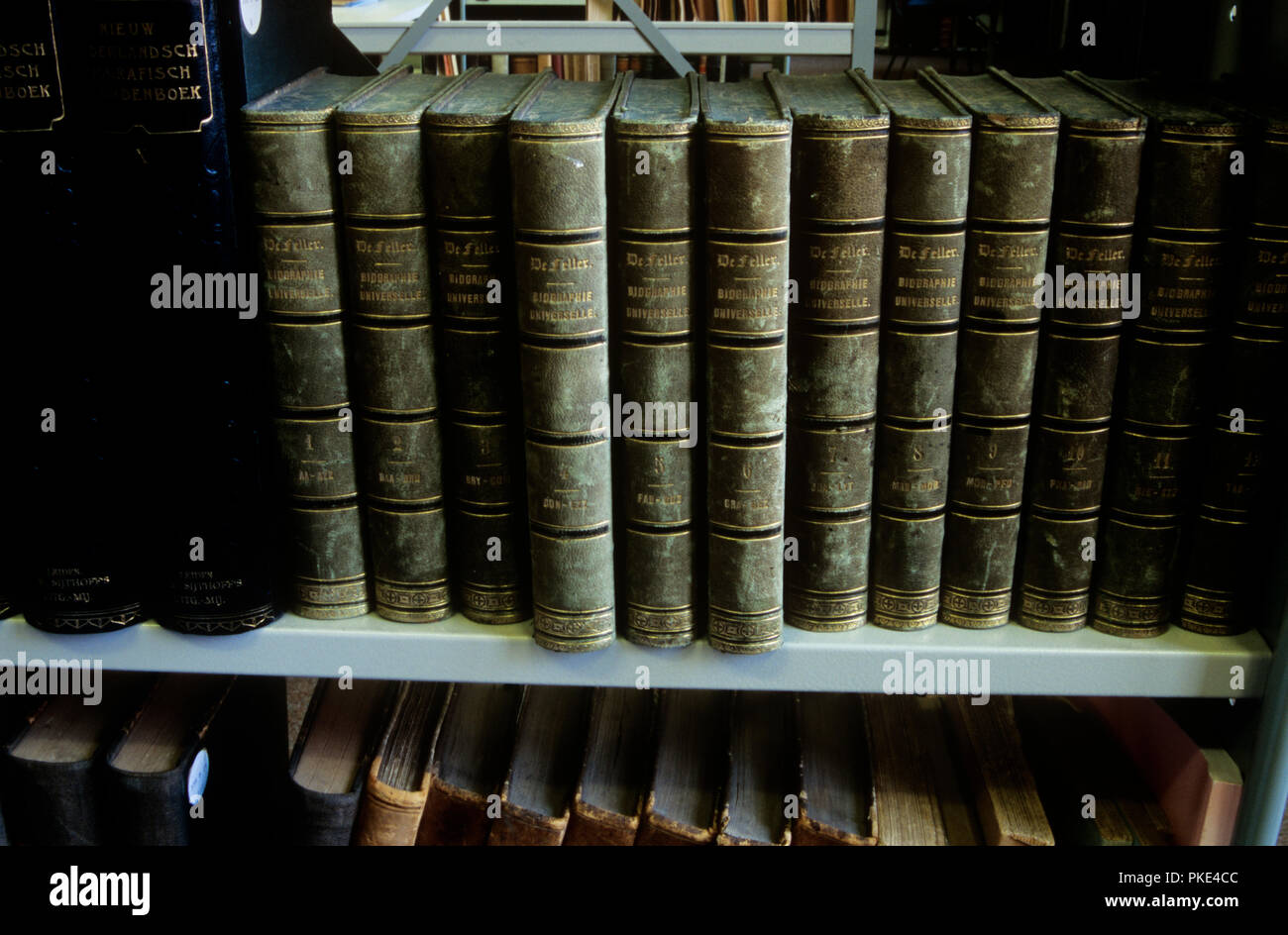 White canons order hi-res stock photography and images - Alamy