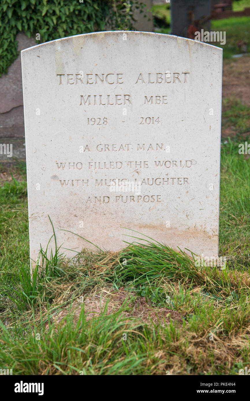 The Grave of Terence Albert Miller, burried at All Saints Church ...