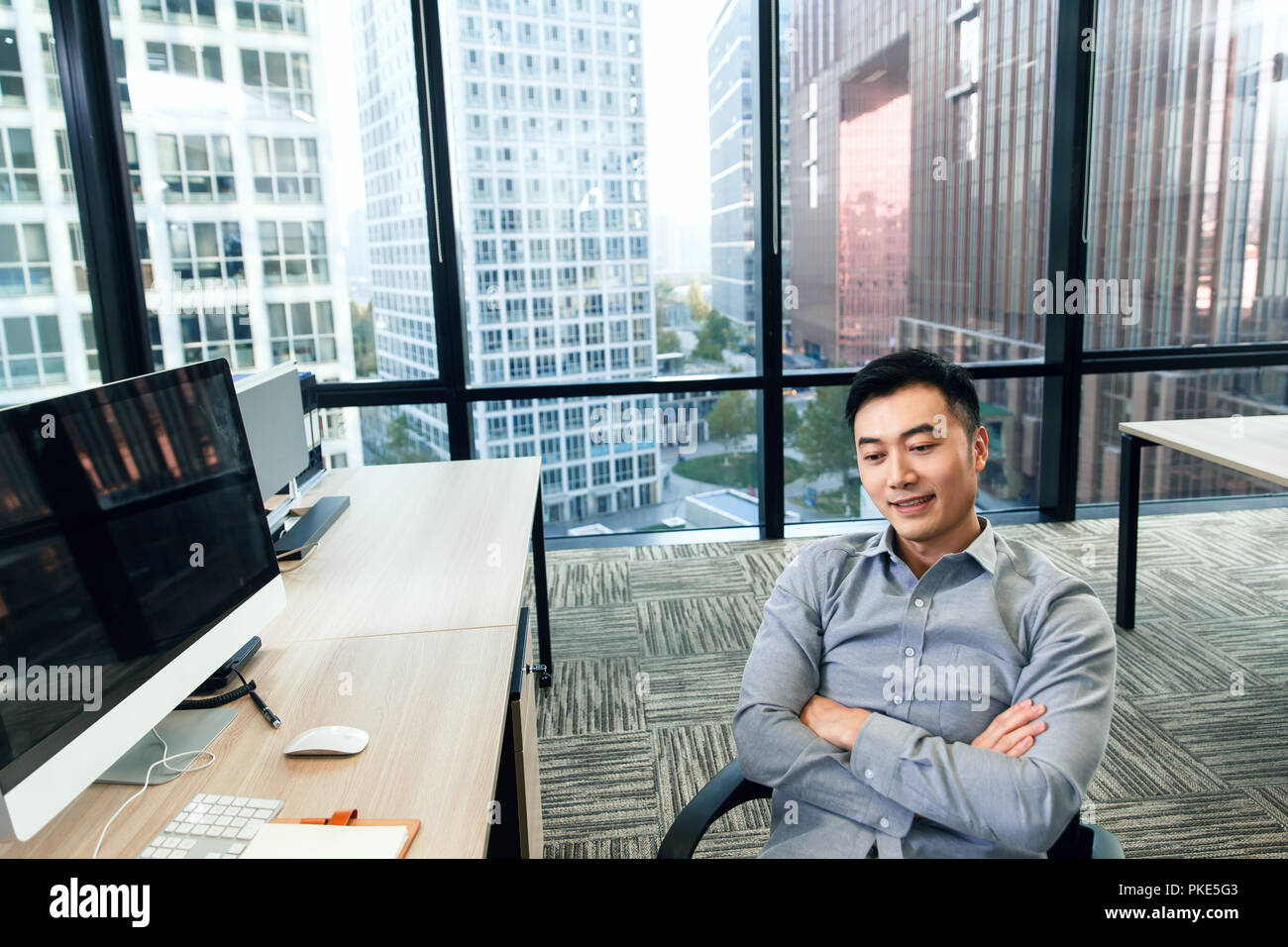Business men in the office Stock Photo - Alamy