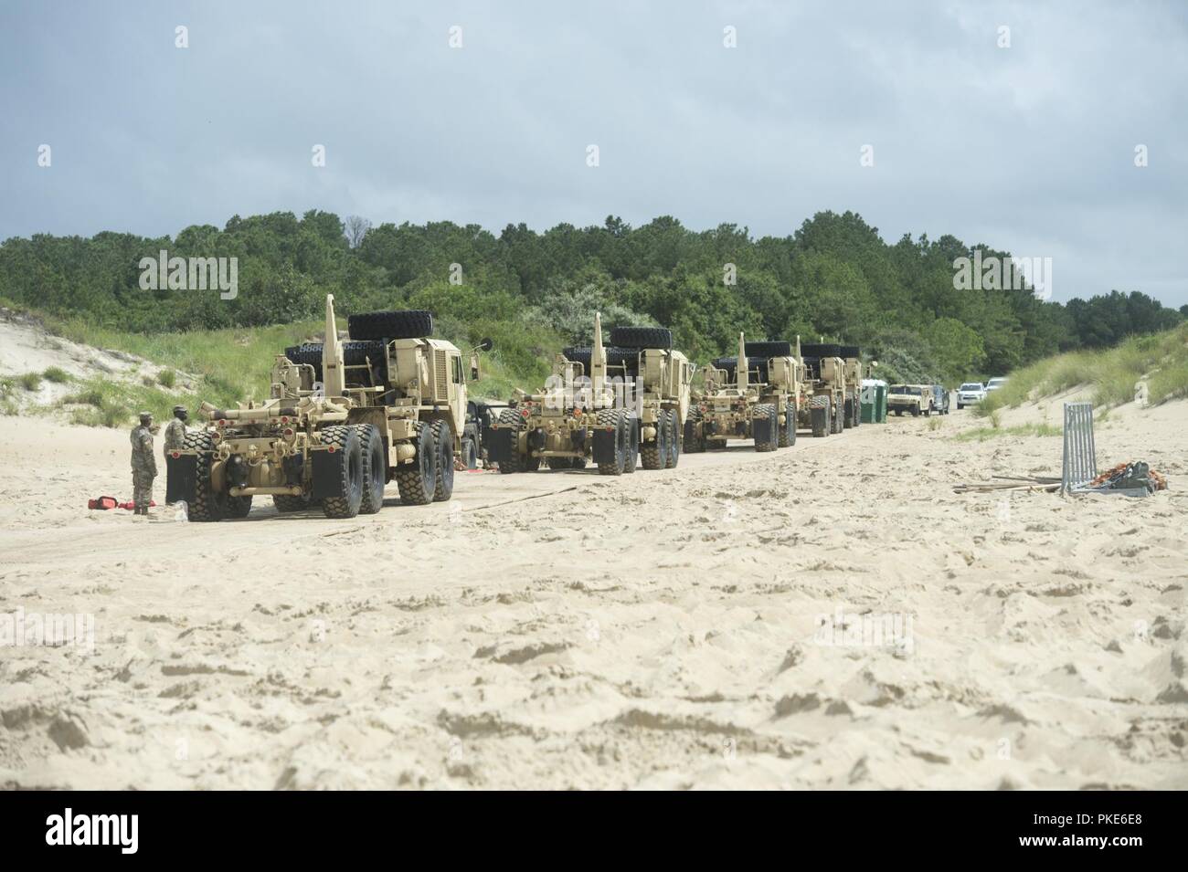 Improved Navy Lighterage System Inls Causeway Ferry High Resolution ...