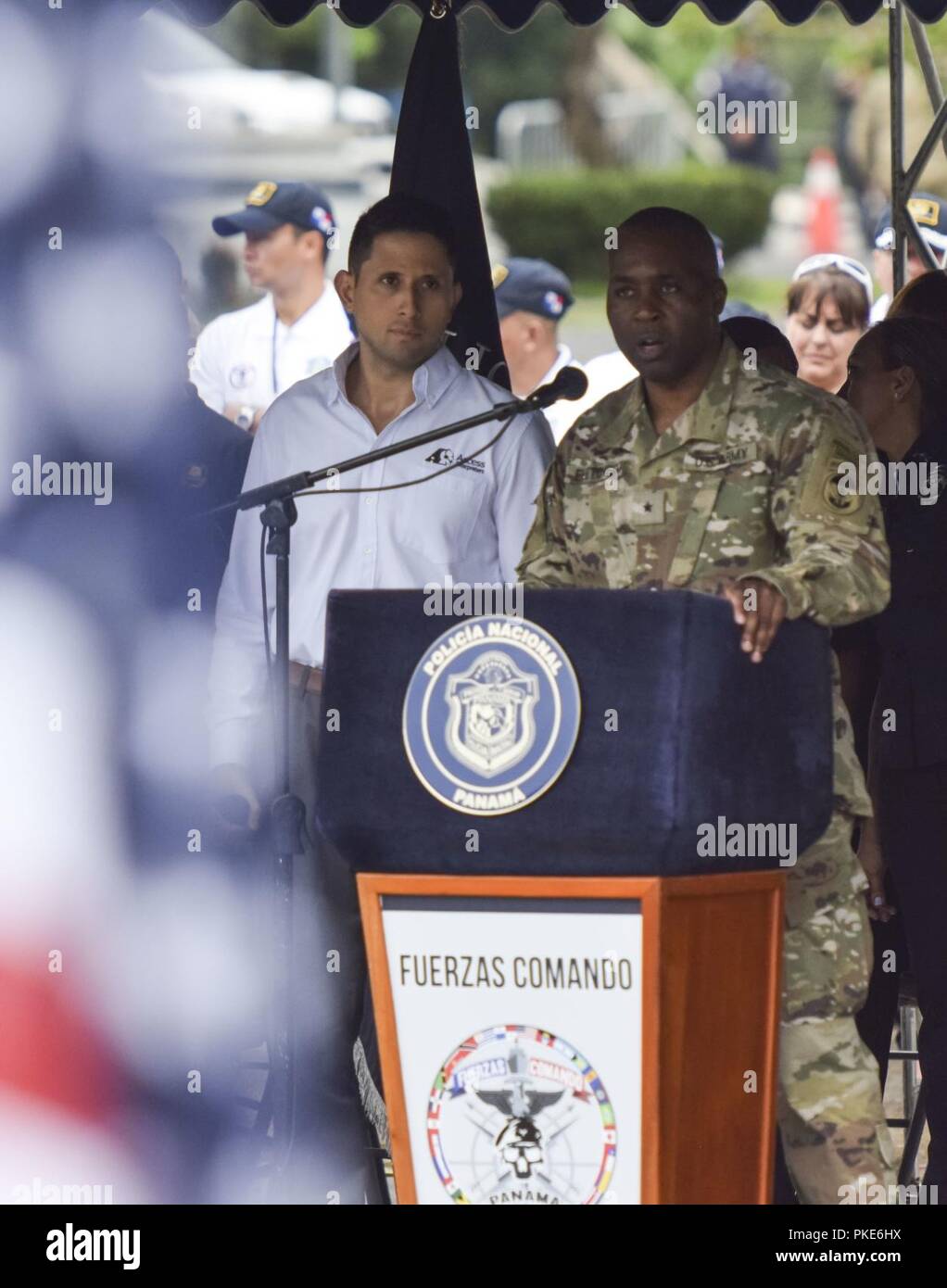 Commanding general of u s army special operations command hi-res stock ...