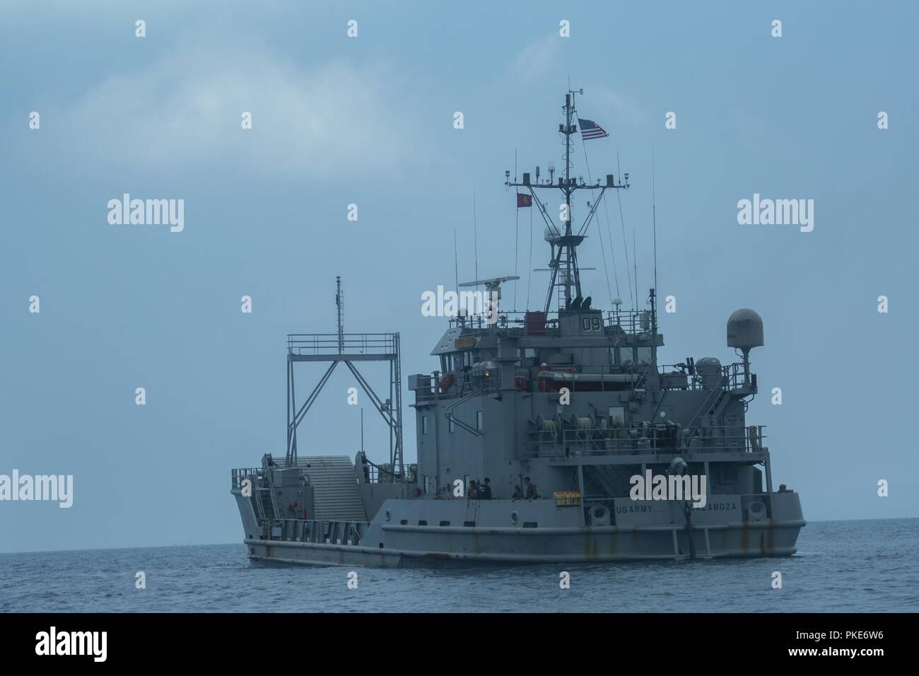 Combat rubber raid craft hi-res stock photography and images - Alamy