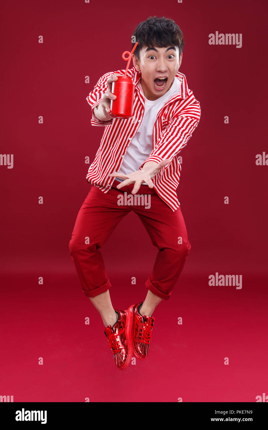 Exaggerated facial expression hi-res stock photography and images - Alamy