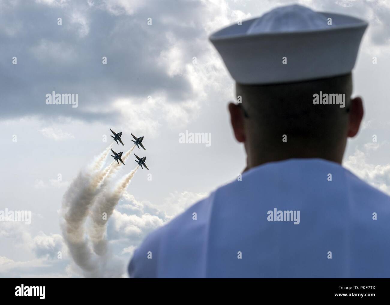 U.S. Navy Engineman 2nd Class Jamie Vetter, assigned to Navy ...