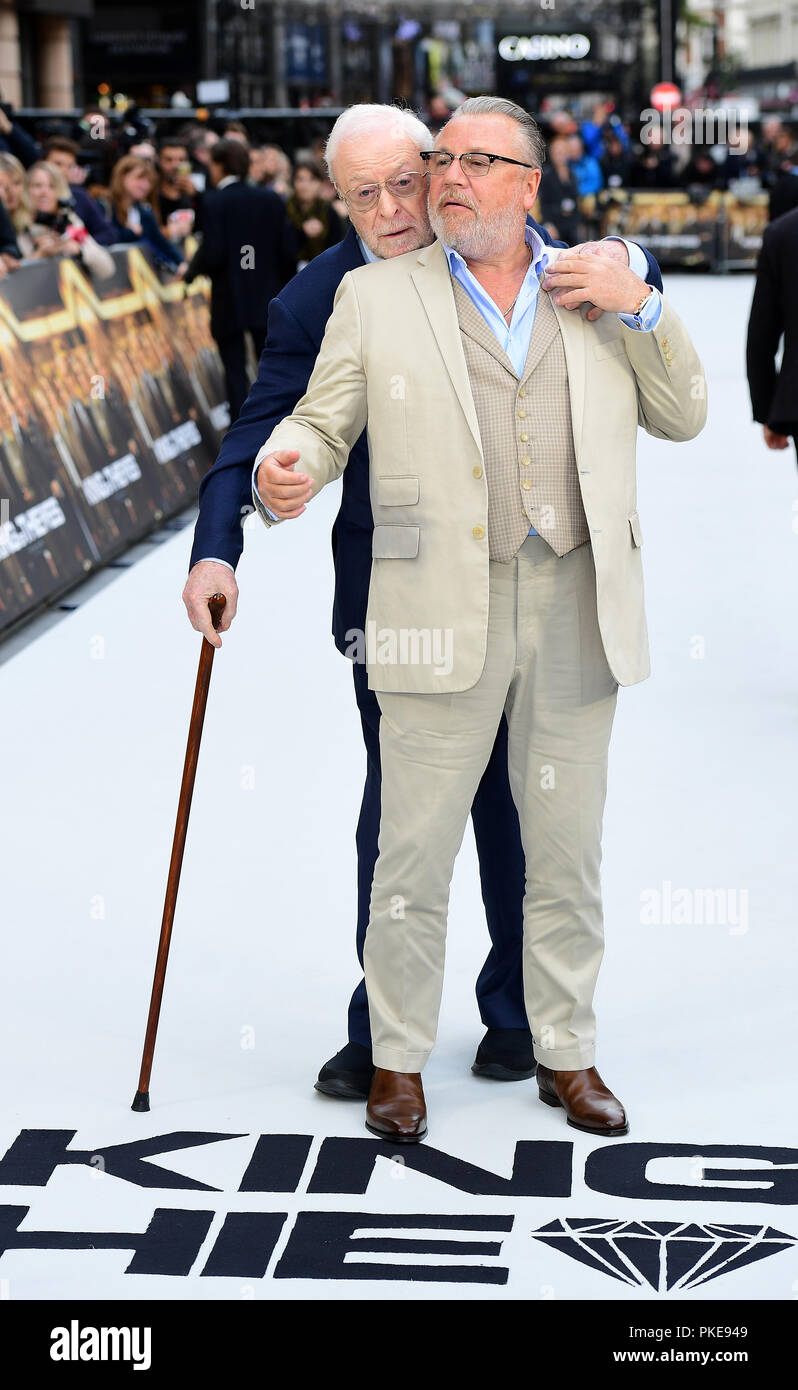 Michael ray arriving hi-res stock photography and images - Alamy