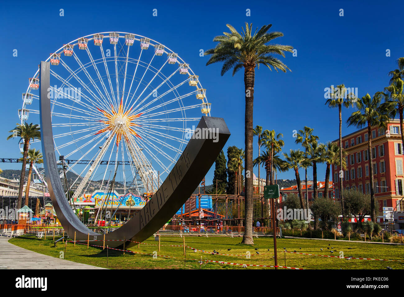 Old nice france square hi-res stock photography and images - Alamy