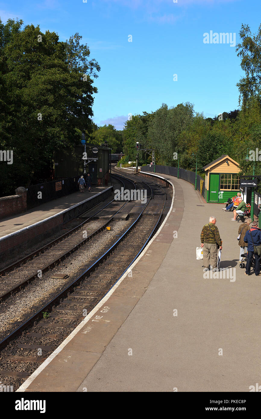 Curved approach to Pickering Station on the North Yorkshire Moors ...