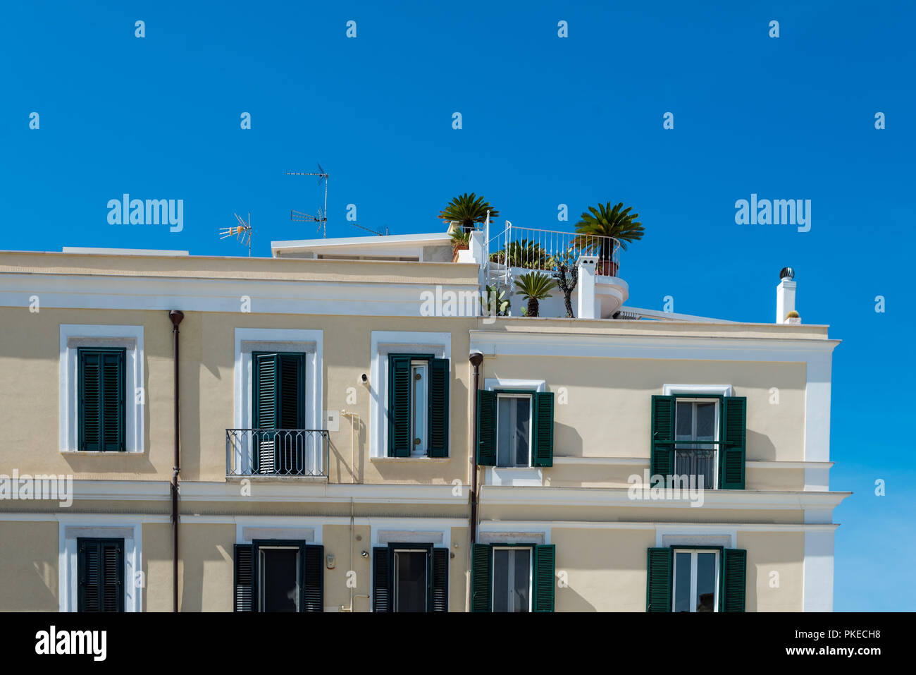 Typical old Italy architecture Stock Photo - Alamy