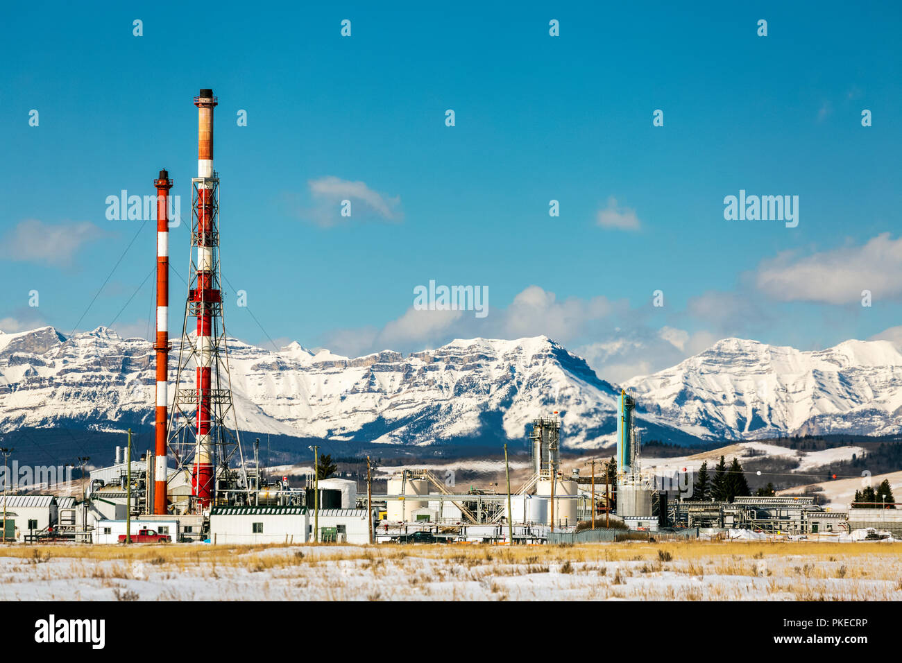 Cochrane mountains hi-res stock photography and images - Alamy