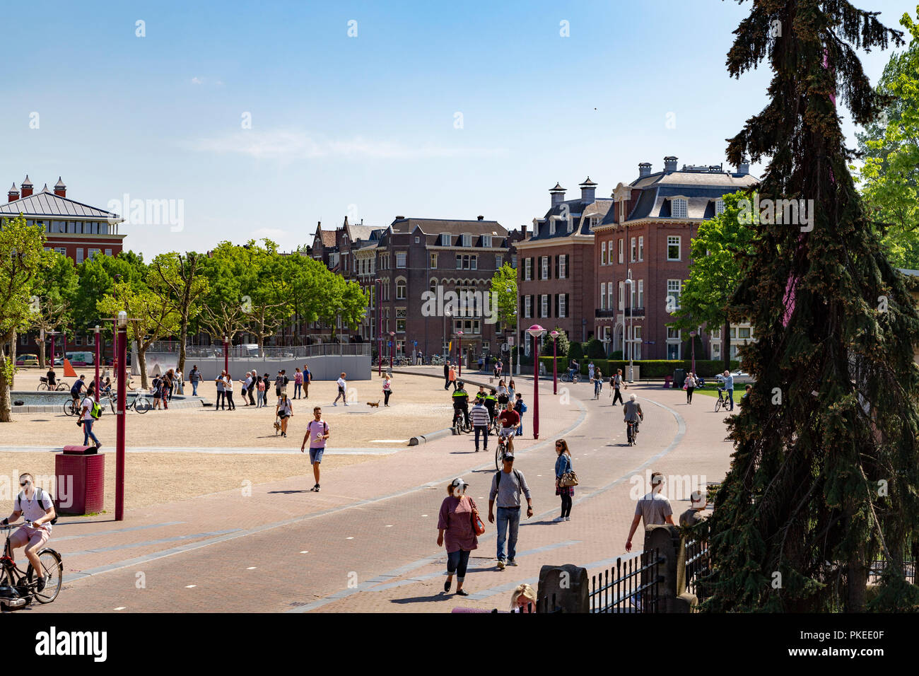 Museumplein, Amsterdam, Netherlands Stock Photo - Alamy