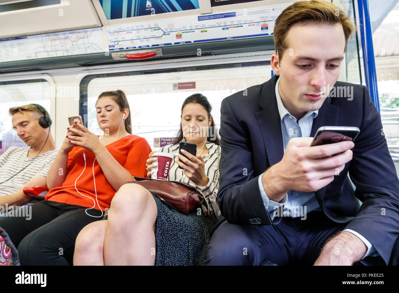 Underground rapid transit system hi-res stock photography and images ...