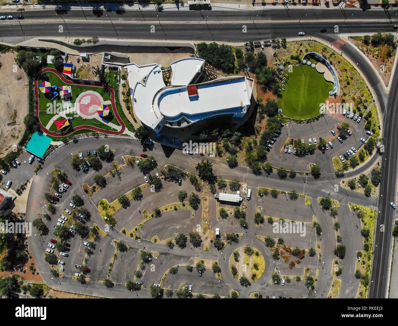 Museo de Arte de Sonora, MUSAS. Estacionamiento de MUSAS. Paisaje ...