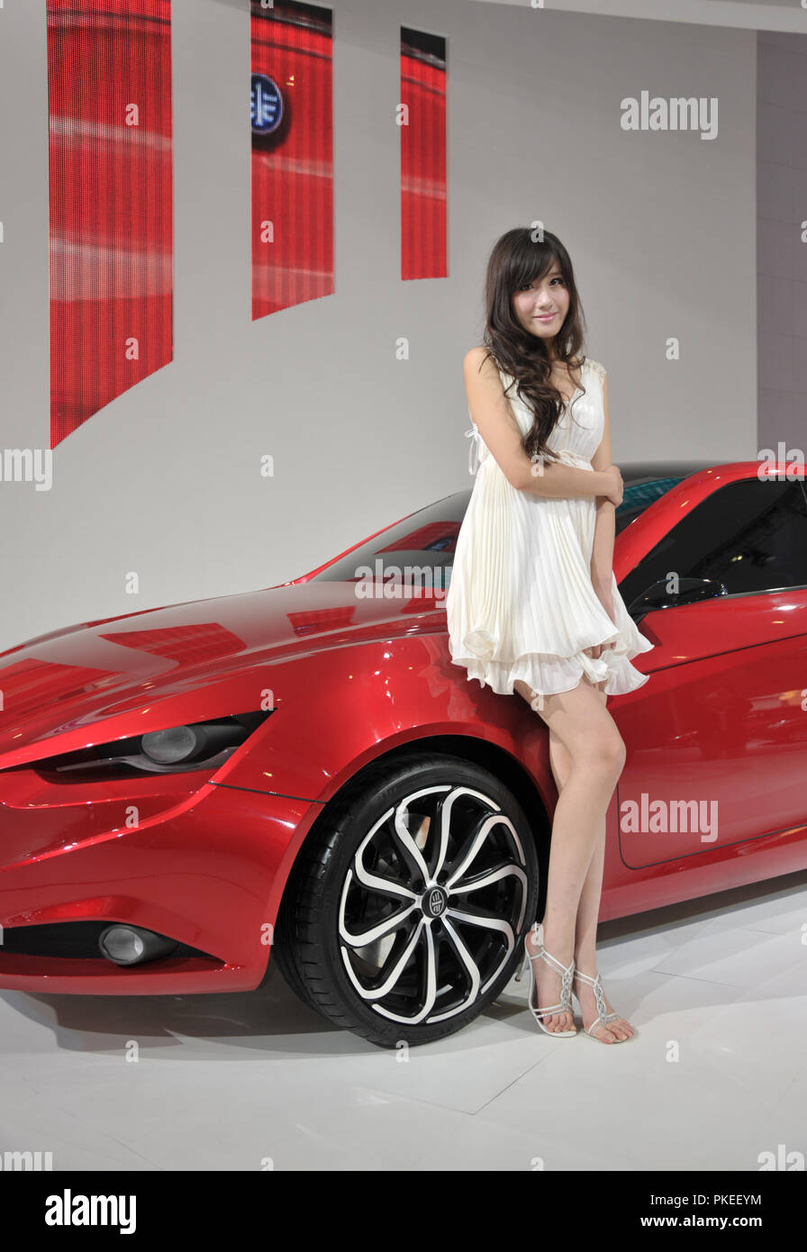 Car Show Models，Models on display during the 14th Chengdu，China Motor ...