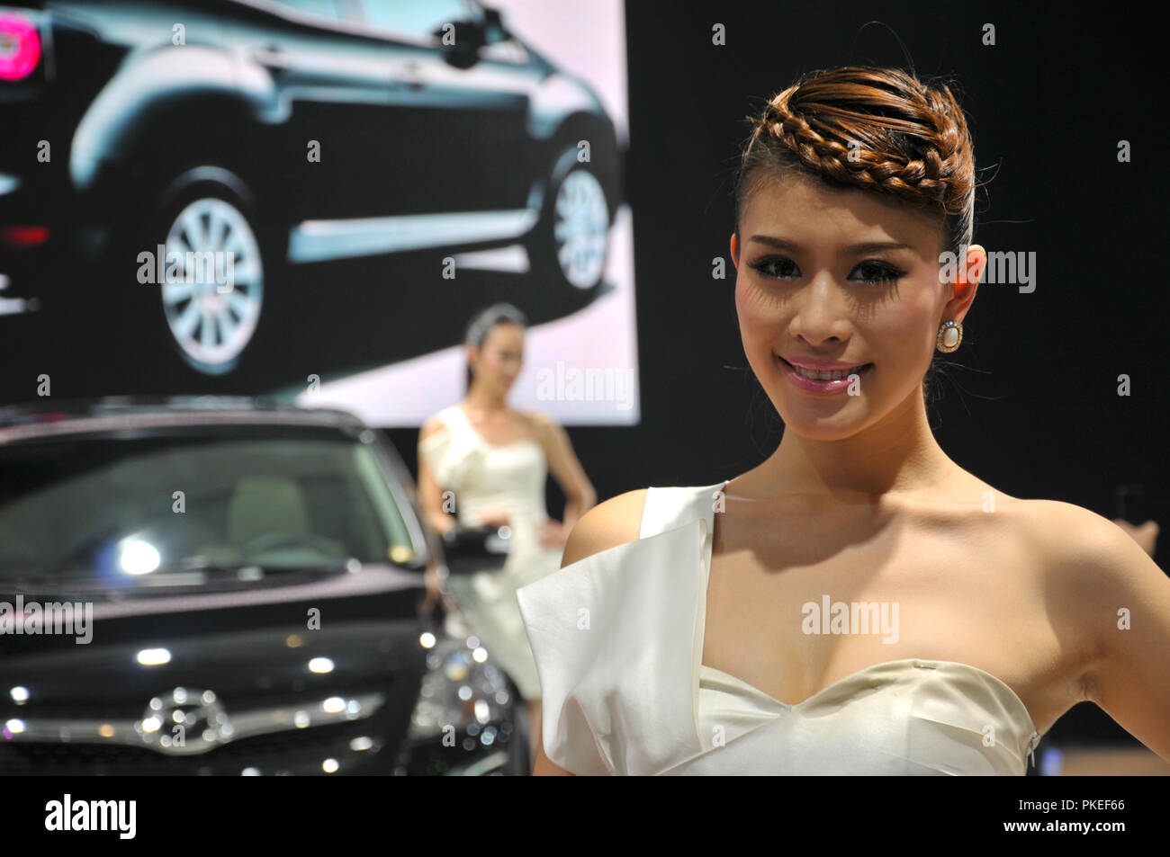 Car Show Models，Models on display during the 14th Chengdu，China Motor ...