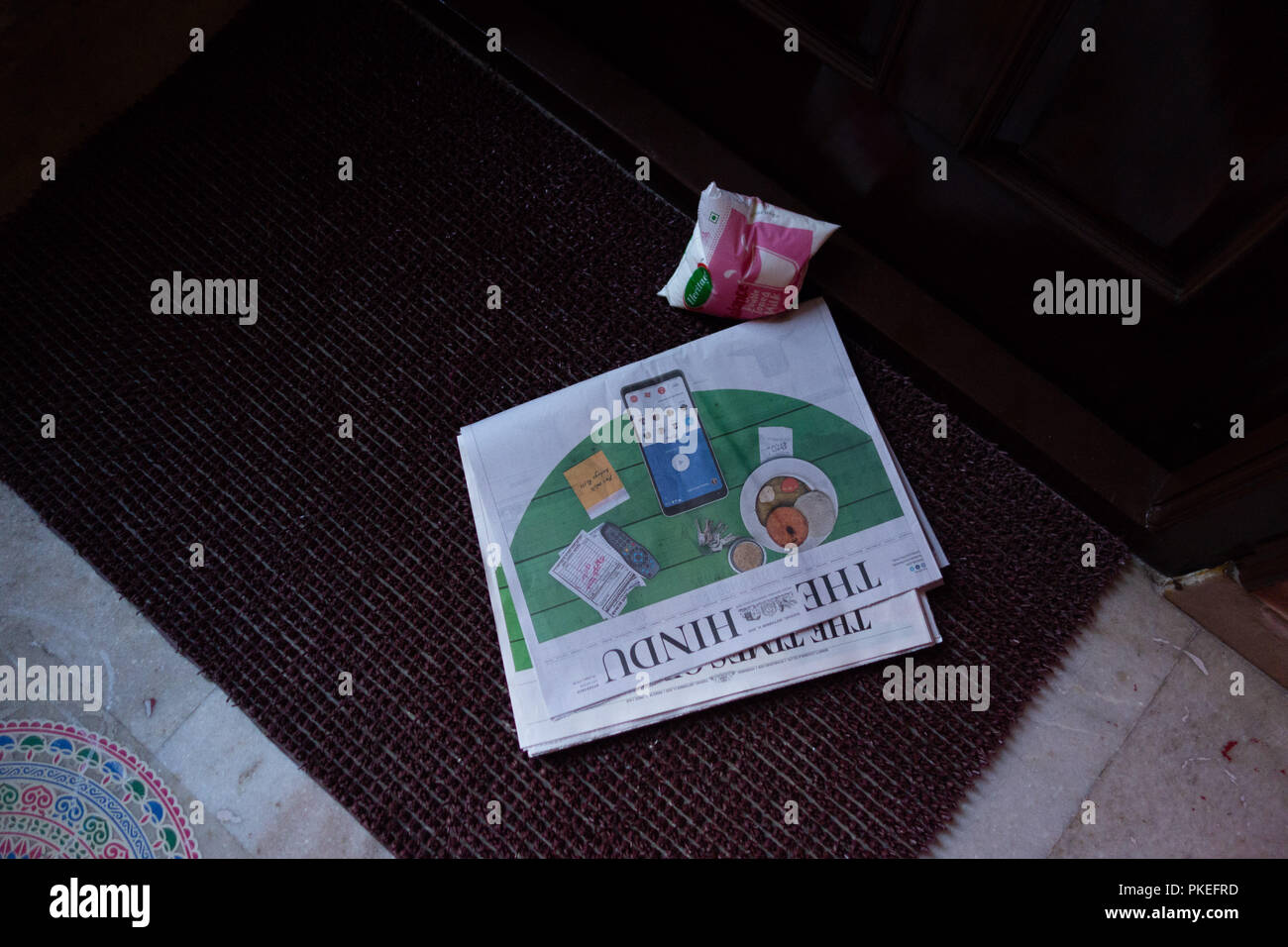 Newspaper delivery india hi-res stock photography and images - Alamy