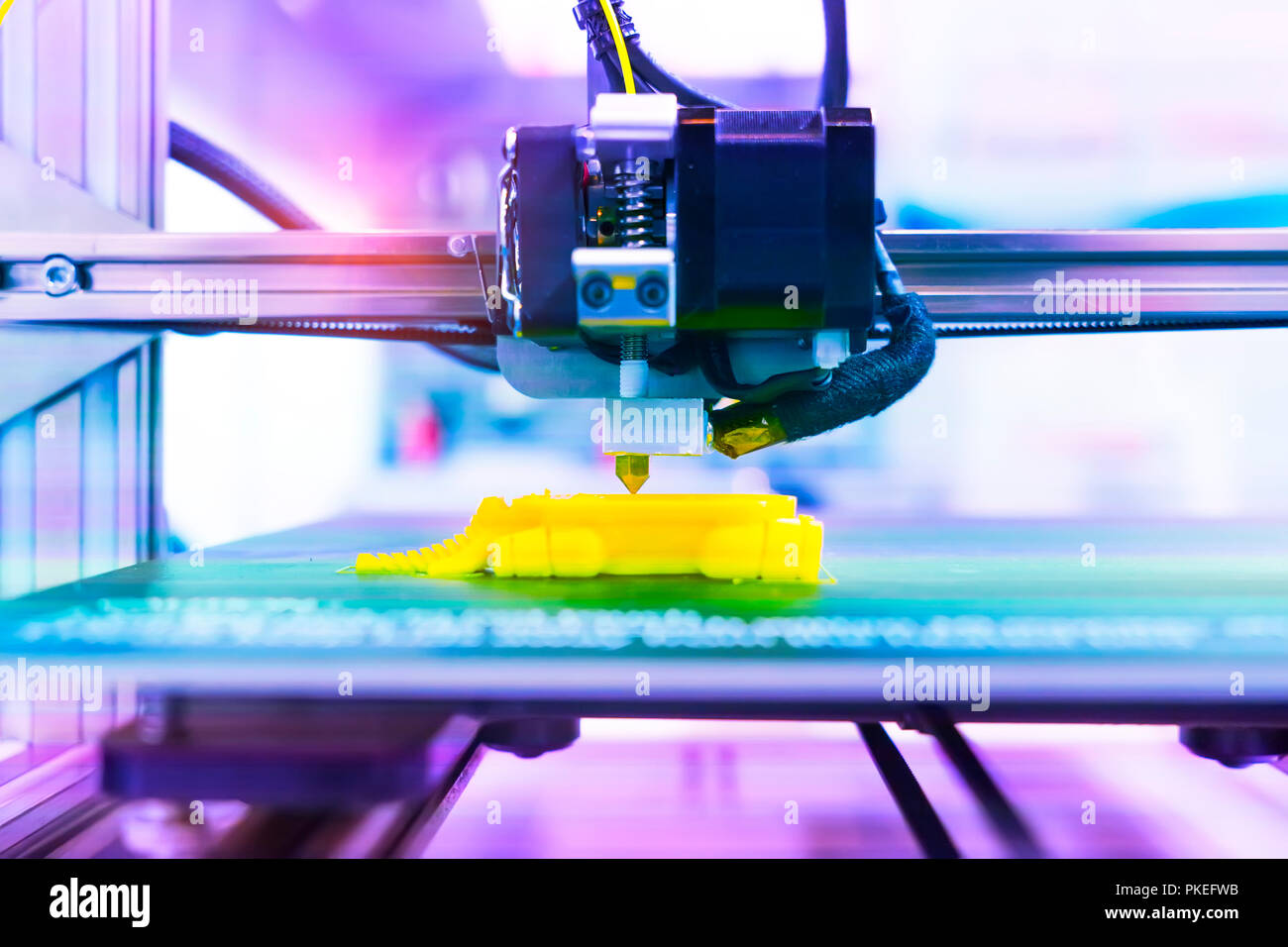 Printing 3D printer Object Stock Photo - Alamy