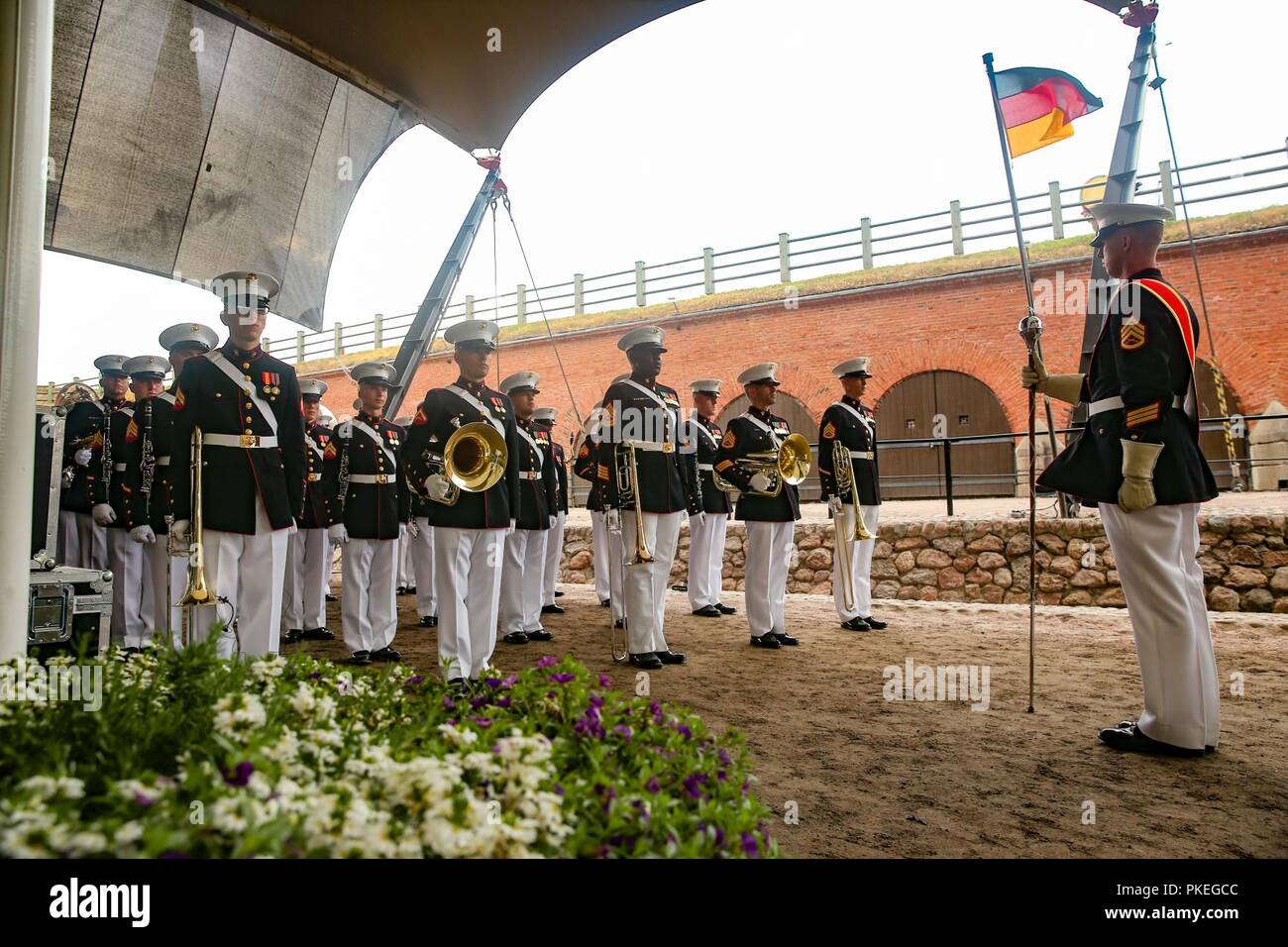 U.S. Marines with the Marine Corps Base Quantico Band standy by during ...