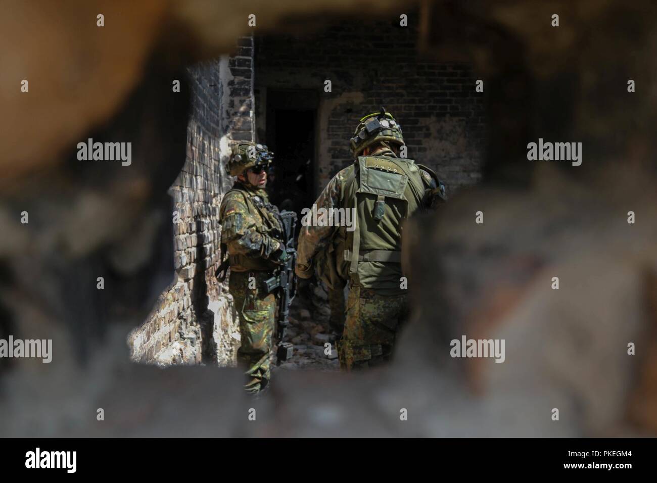 German army infantrymen with the 391st Mechanized Infantry Battalion ...