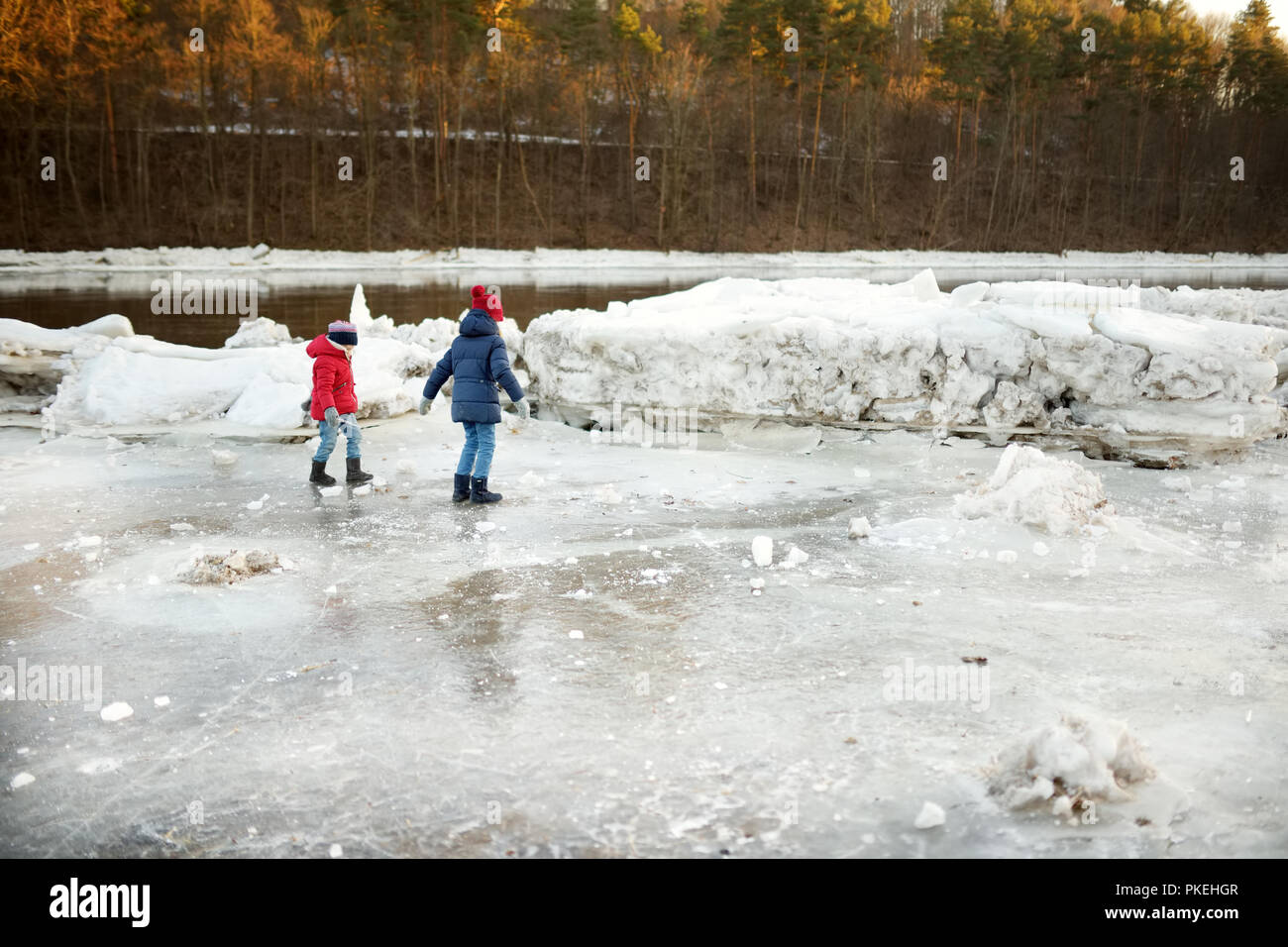 Happy healthy kids playing in the water hi-res stock photography and ...