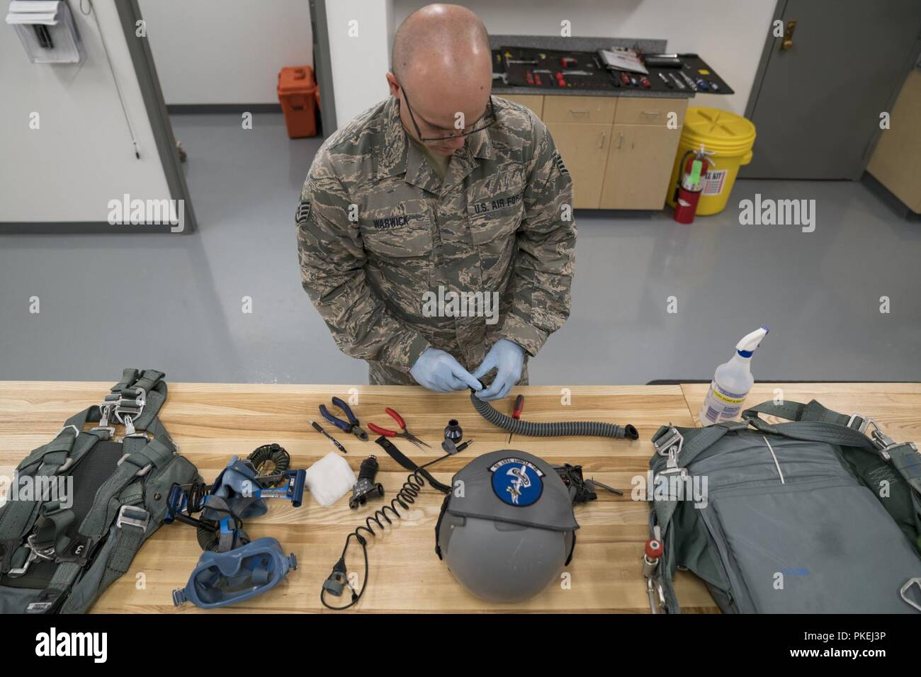 413th flight test squadron hi-res stock photography and images - Alamy