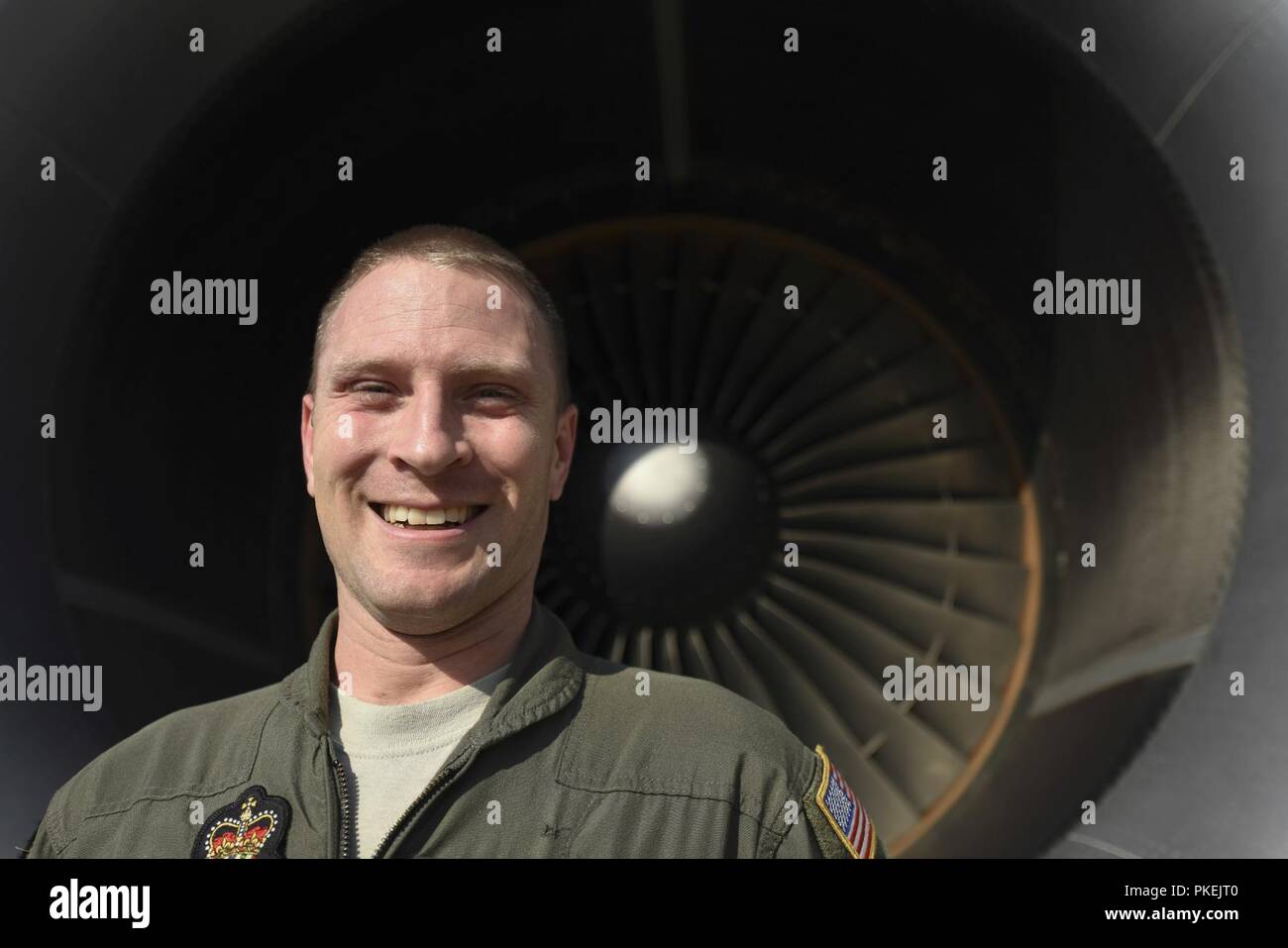 U.S. Air Force Master Sgt. Jonathan Haas, Royal Australian Air Force ...