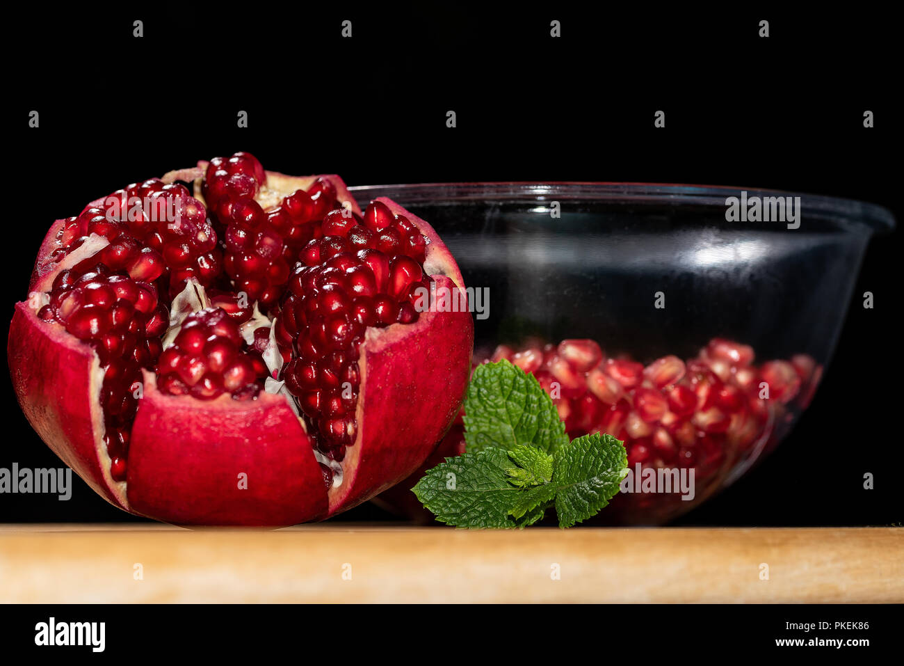 Close up from below hi-res stock photography and images - Alamy