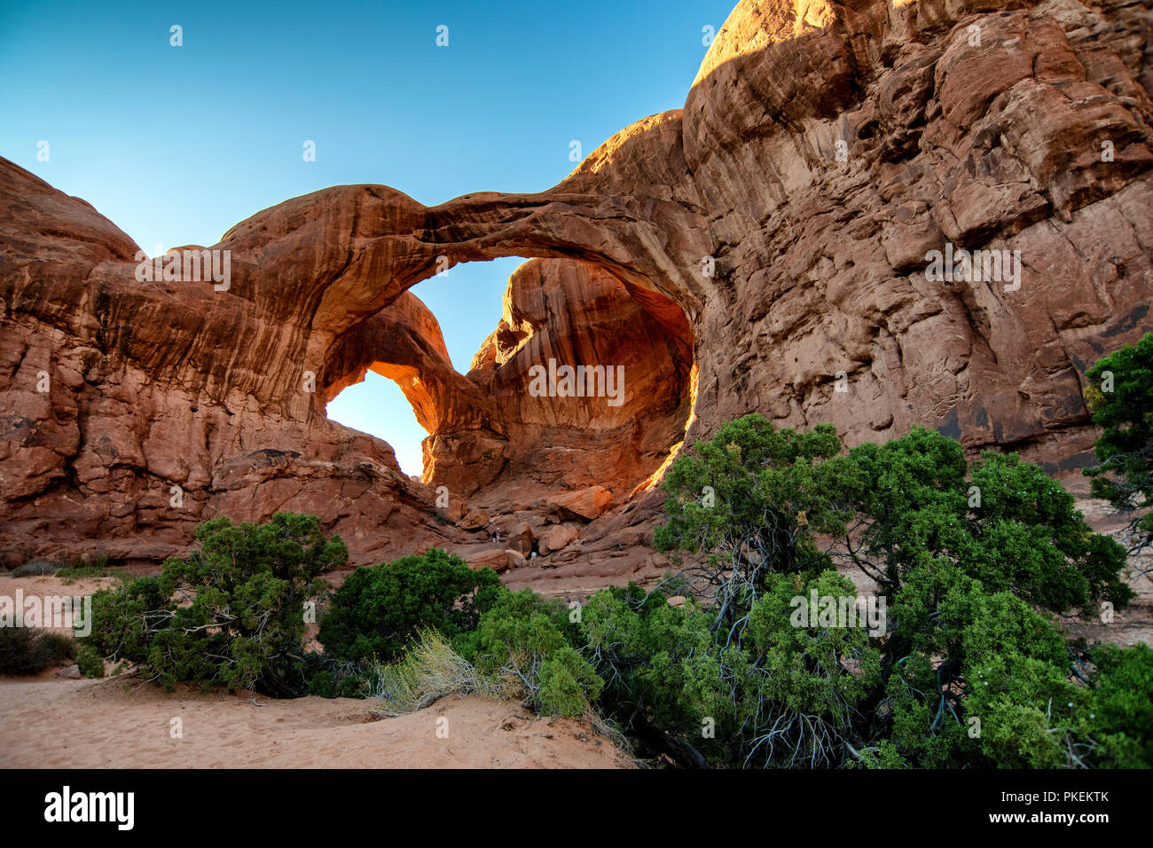 Visitors double arch arches hi-res stock photography and images - Alamy