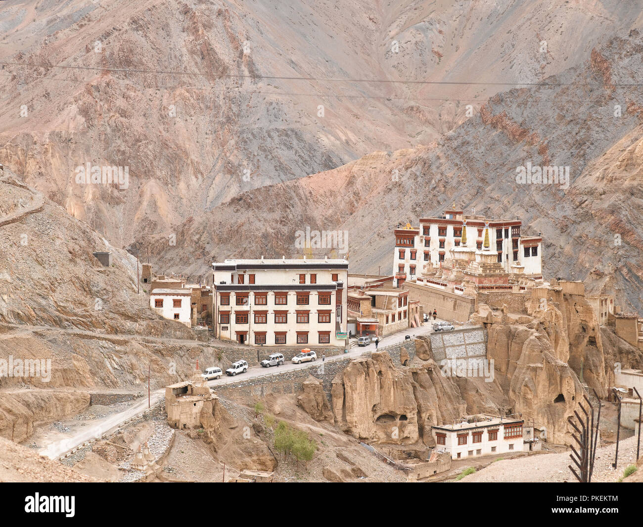 LAMAYARU MONASTERY, LAMAYARU, LADAKH, JAMMU & KASHMIR, INDIA, ASIA ...